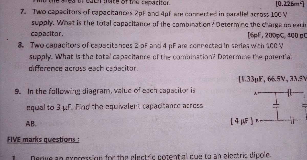 Two capacitors of capacitances 2 pF and 4 pF are connected in parallel ac..