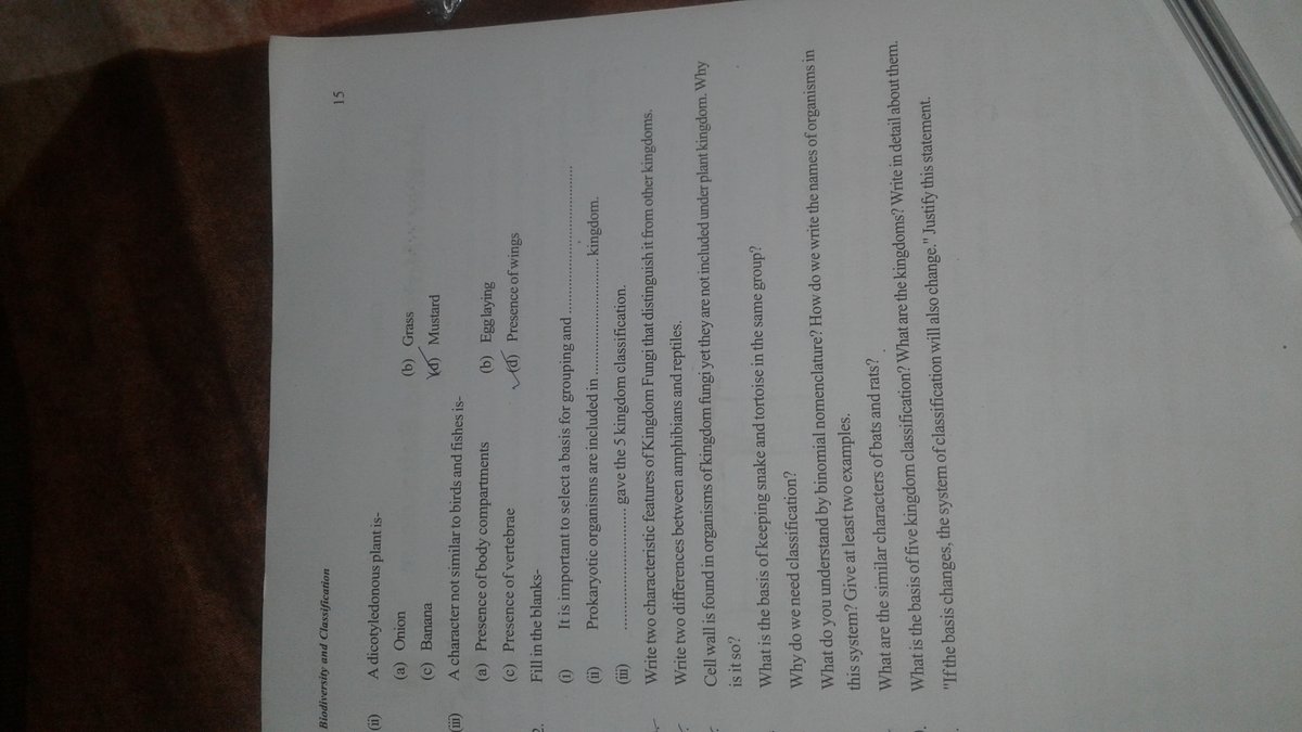 Biodiversity and Classification A dicotyledonous plant is- (a) Onion