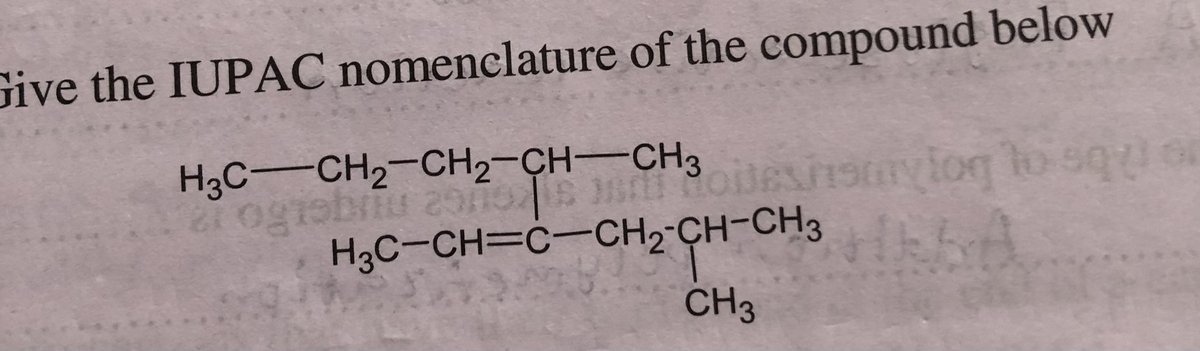 Give the IUPAC nomenclature of the compound below: Compound structure (s..