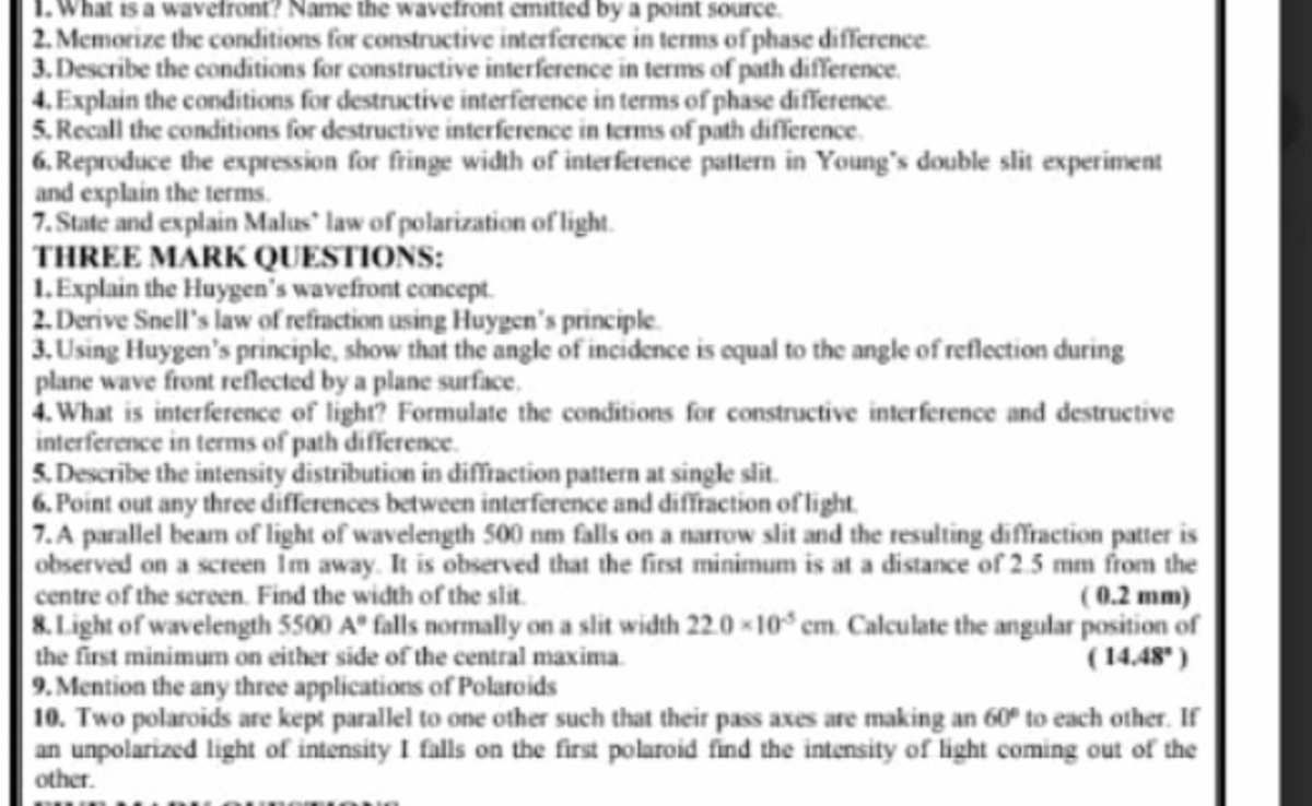 Short Answer Questions What is a wavefront? Name the wavefront emitted b..