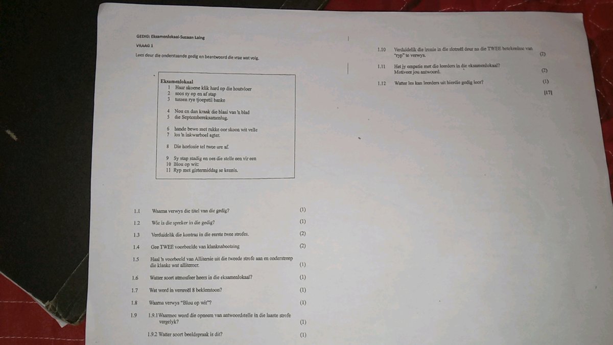 GEDIG: Eksamenlokaal-Suzaan Laing VRAAG 1 Lees deur die onderstaande gedi..