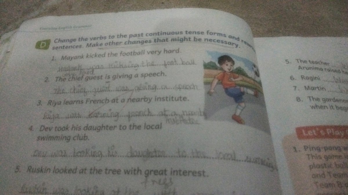 Change the verbs to the past continuous tense forms and rewrite sentences..
