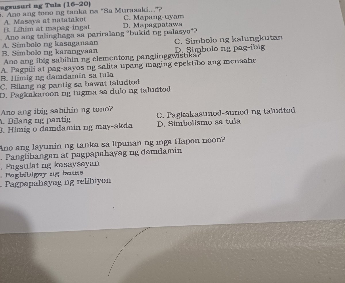 Pagsusuri ng Tula (16-20) Ano ang tono ng tanka na "Sa Murasaki..."?
