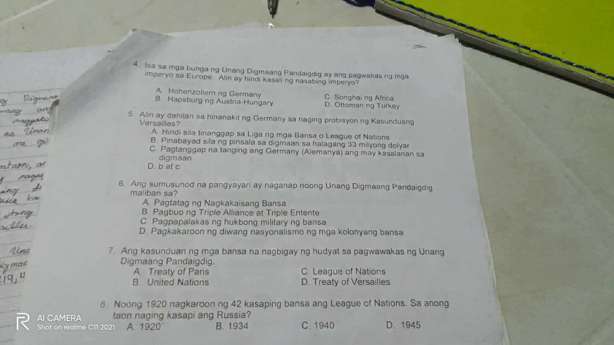 Isa sa mga bunga ng Unang Digmaang Pandaigdig ay ang pagwakas ng mga impe..