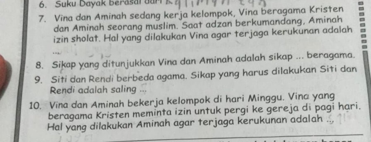 Vina and Aminah are working in a group. Vina is Christian and Aminah is M..