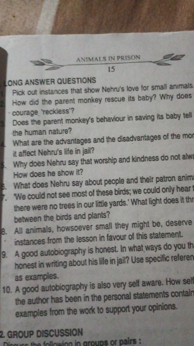 ANIMALS IN PRISON LONG ANSWER QUESTIONS Pick out instances that show Ne..