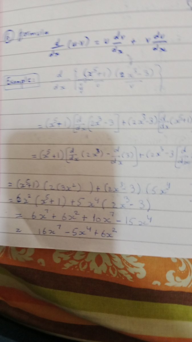 The image shows the application of the product rule for differentiation.