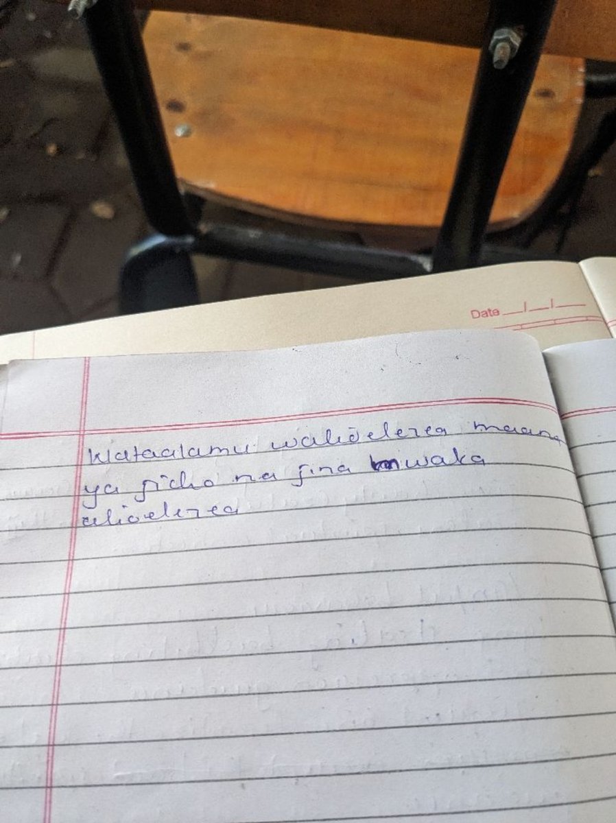 Wataalamu walioelezea maana ya picha na aina mbalimbali za picha. | Filo