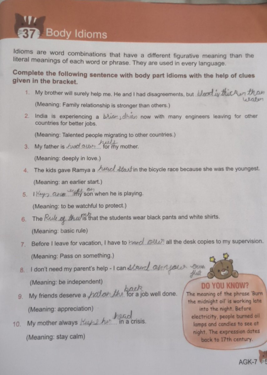 Complete the following sentence with body part idioms with the help of cl..