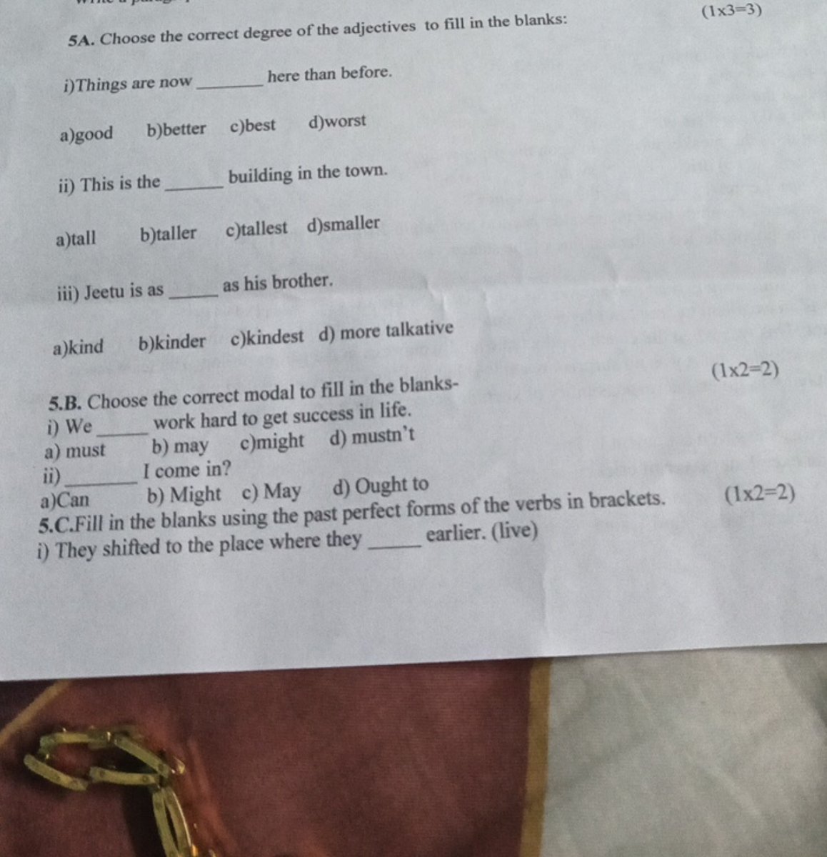5A. Choose the correct degree of the adjectives to fill in the blanks: i)..